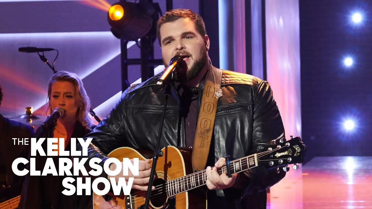 Jake Hoot Sings "Better Off Without You" for Kelly Clarkson (Video)