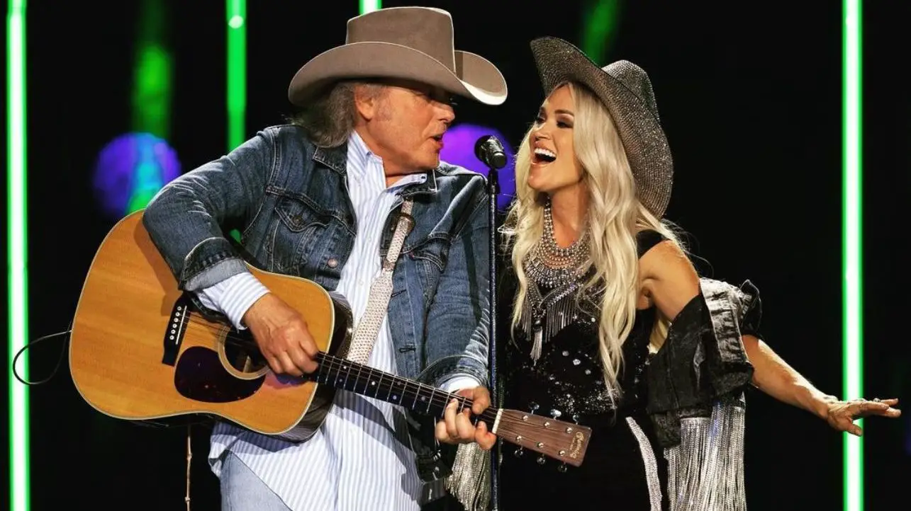 Carrie Underwood, Dwight Yoakam Duet CMA Summer Jam (Video)