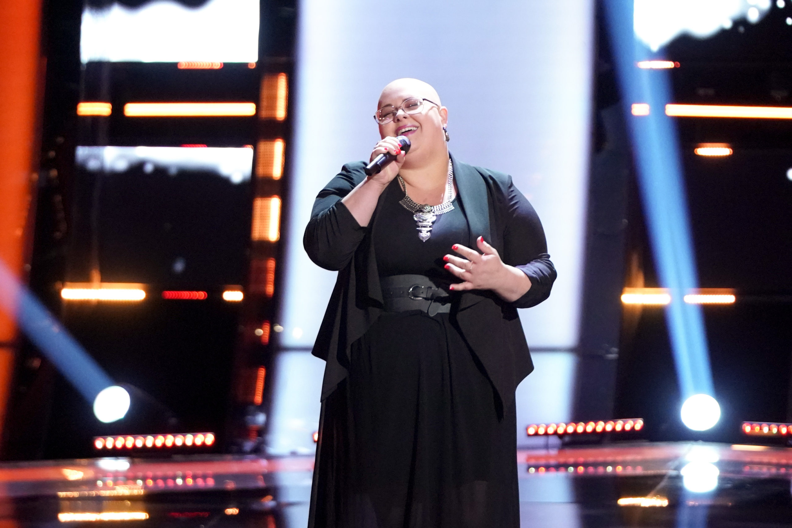 The Voice: Holly Forbes' Long-Awaited Blind Audition Airs (Video ...