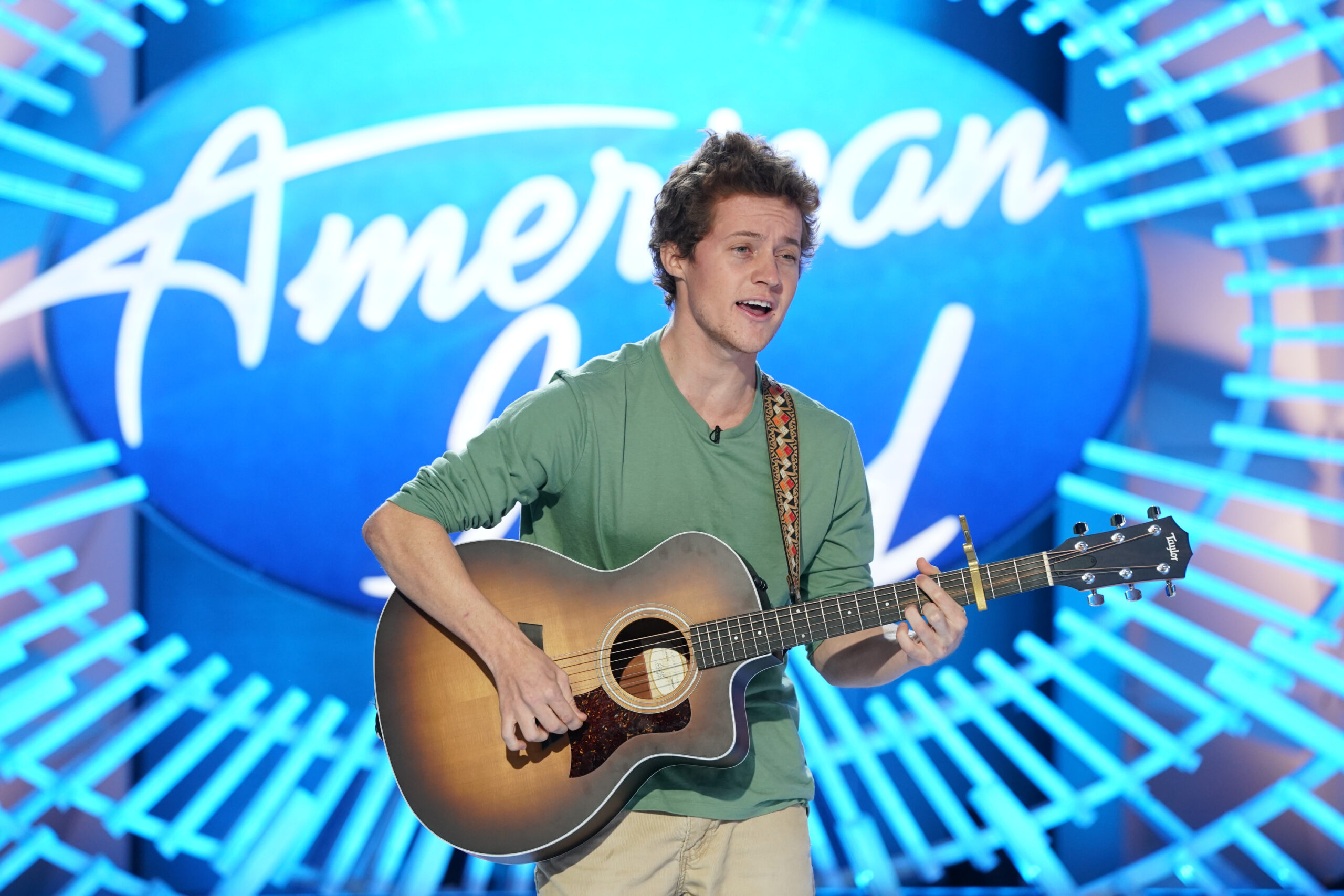 American Idol 2022 Audition: Cole Hallman's Sister is his Biggest Fan American Idol 2022 Audition: Cole Hallman's Sister is his Biggest Fan