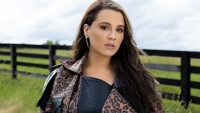 Gabby Barrett Announces New Album Details, alongside New Song