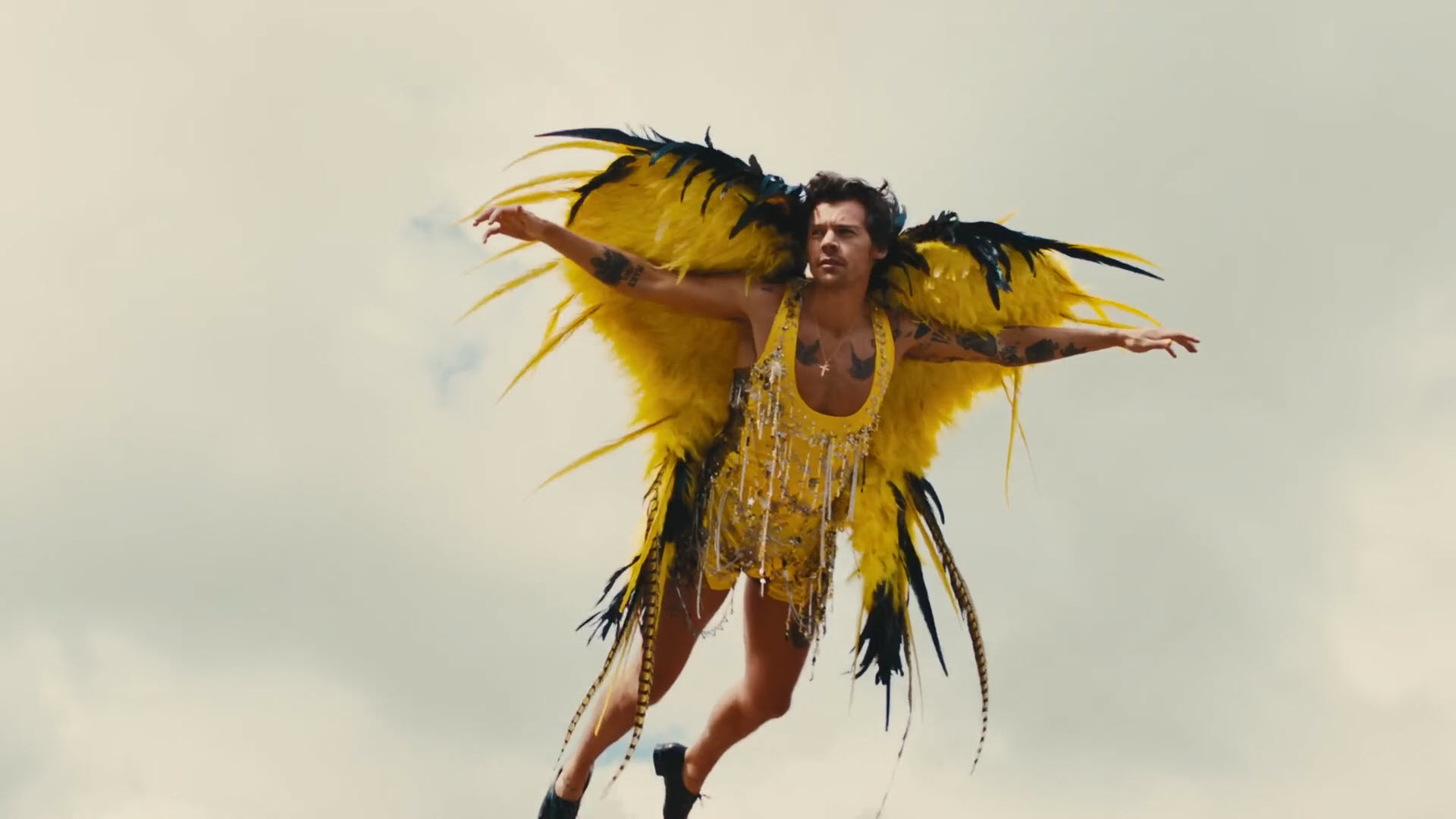 Harry Styles Joins the Circus in New "Daylight" Music Video
