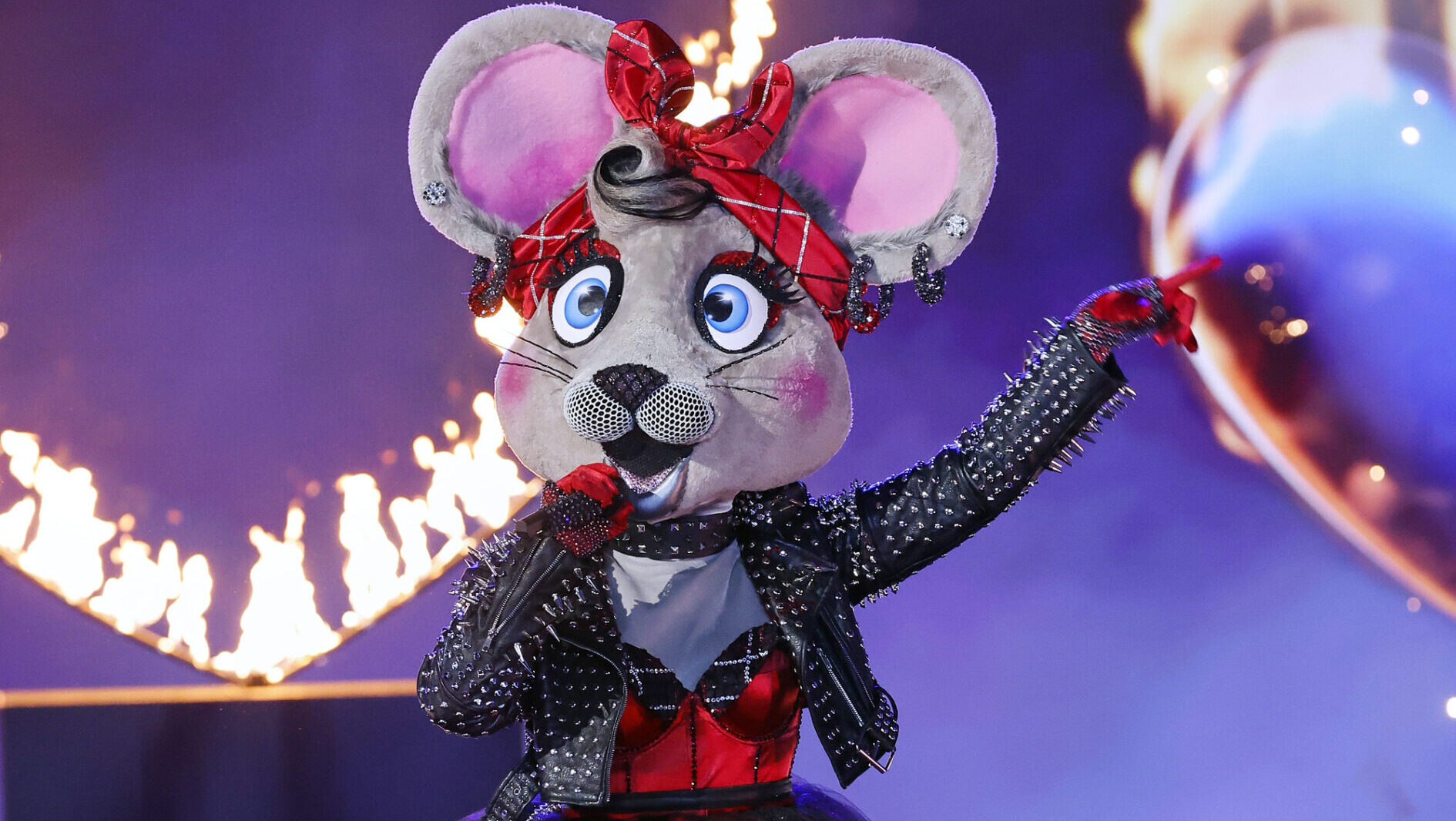 The Masked Singer 10 Kickoff: A Superstar is Unmasked!