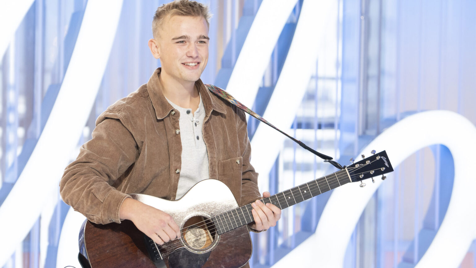 American Idol 2024: Is Max Dasher a Country James Dean? (Video)