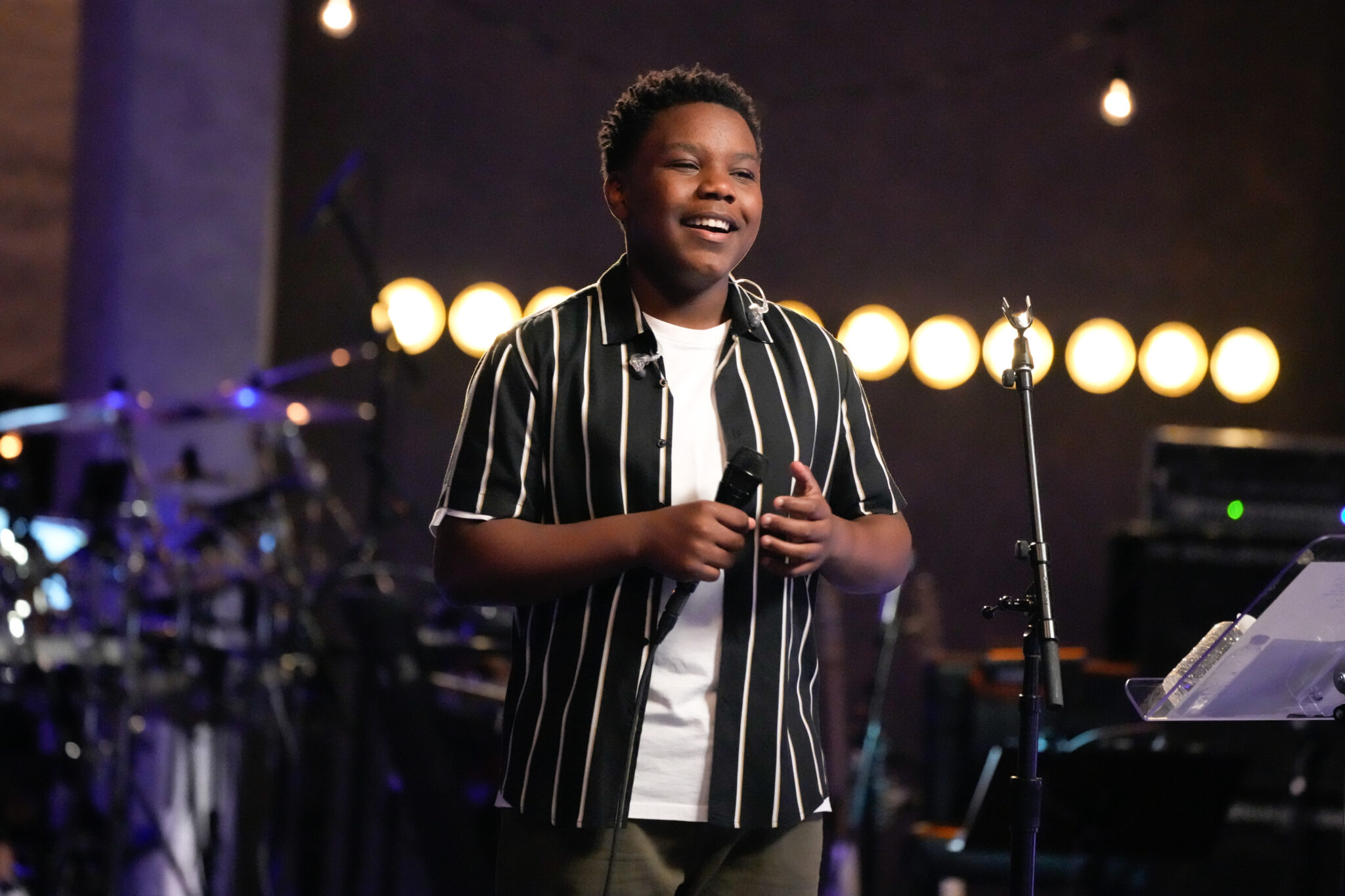 The Voice 26: Jaukeem Fortson Dazzles with Michael Jackson Cover