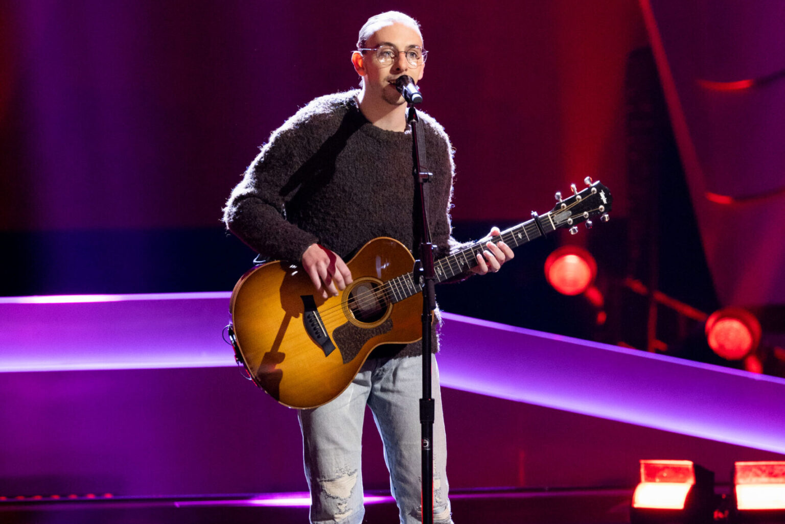 The Voice 27: Ethan Eckenroad Nabs 4-Chairs After Dazzling Noah Kahan Cover