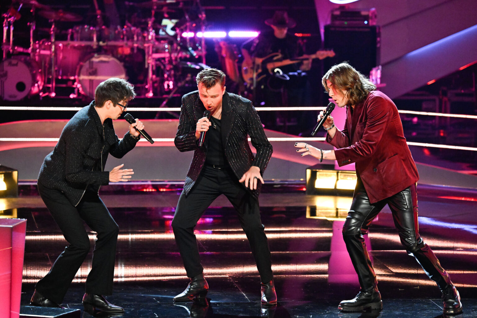 The Voice 28 Recap: Battles 2 Live Blog (Videos)