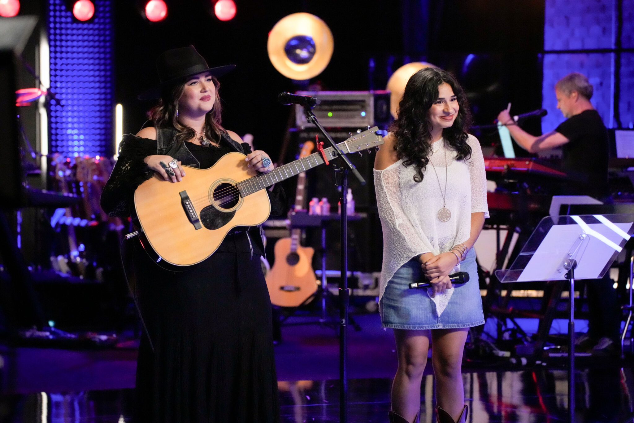 The Voice 28 Recap: Knockouts 4 Live Blog (Videos)